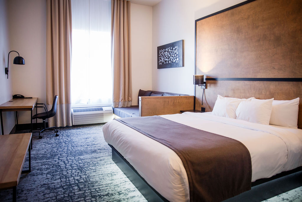 Chambre à mobilité réduite - AX hôtel Mont-Tremblant, Laurentides